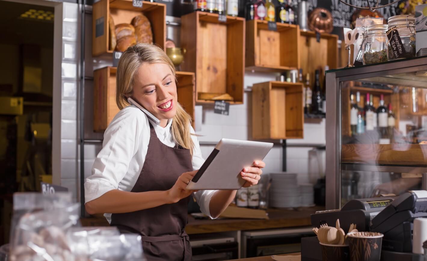 How Restaurant Owners Fight Bad Reviews Online AvvoStories how-restaurant-owners-fight-bad-reviews-online-avvostories